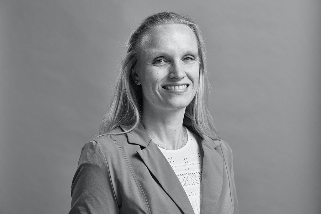 Our team - Bell Rain